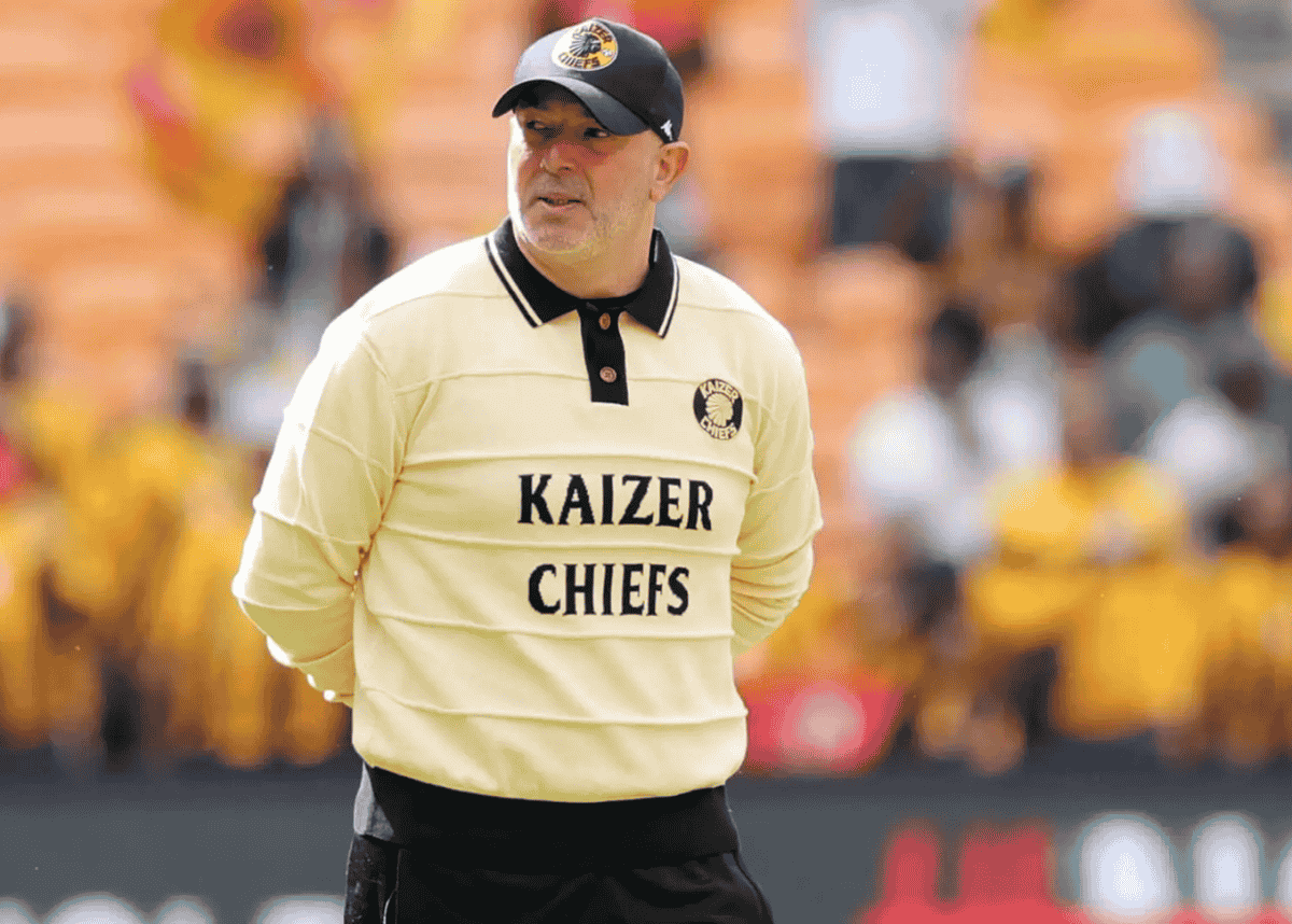 Striker’s father reveals what Kaizer Chiefs asked him – Soccer Bullet