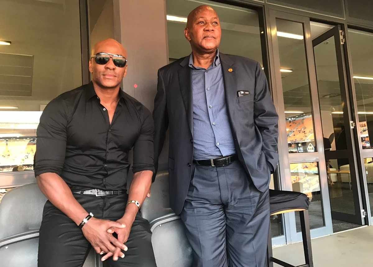 Kaizer Chiefs use Checkers Xtra Savings card for two new players ...