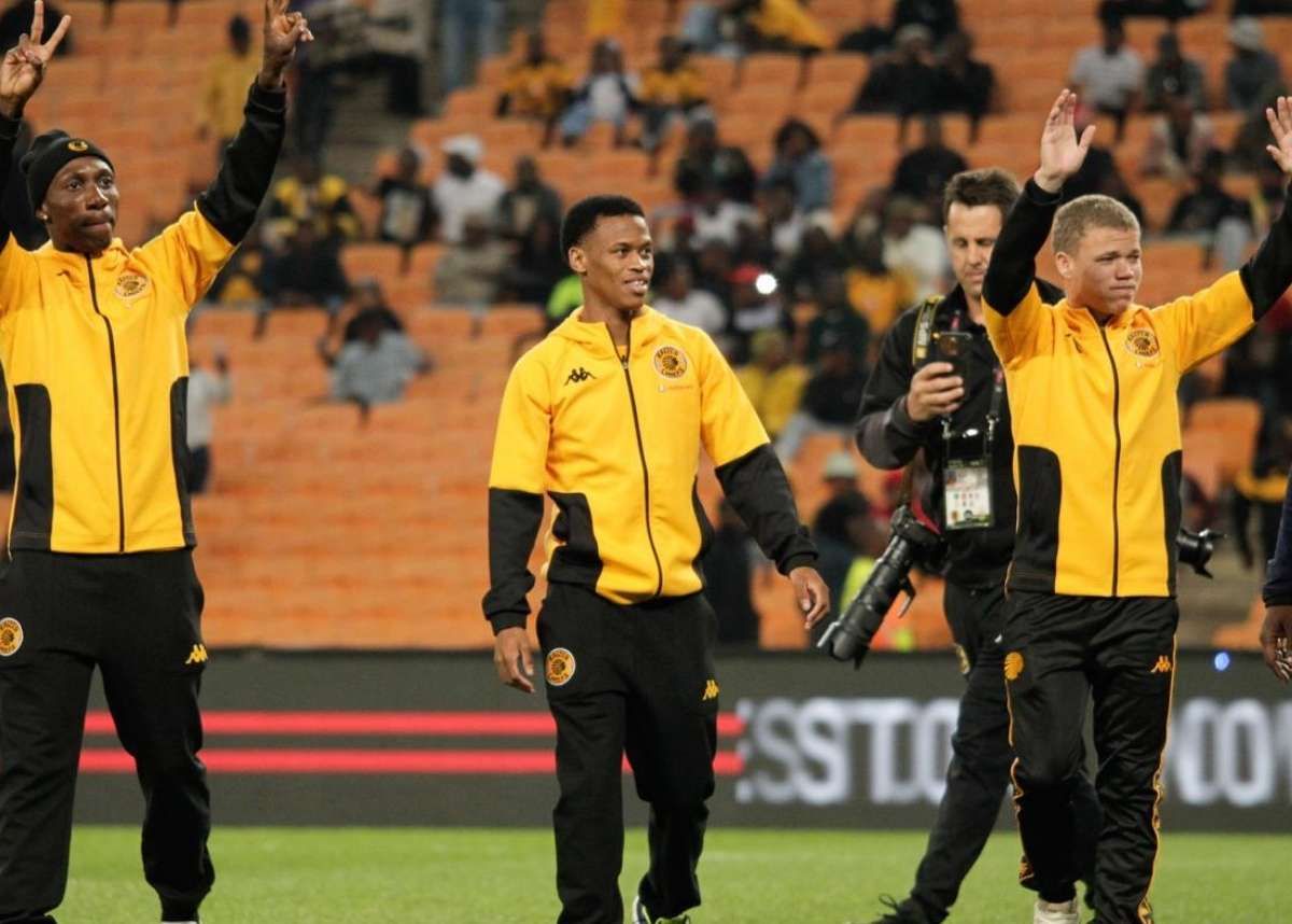 Kaizer Chiefs sign SIX players from PSL rivals – Soccer Bullet