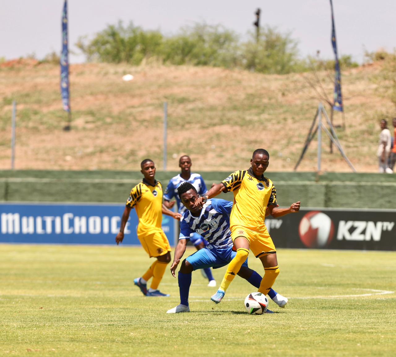 Chiefs Extend Winless DDC Run, Stellies Held – Soccer Bullet