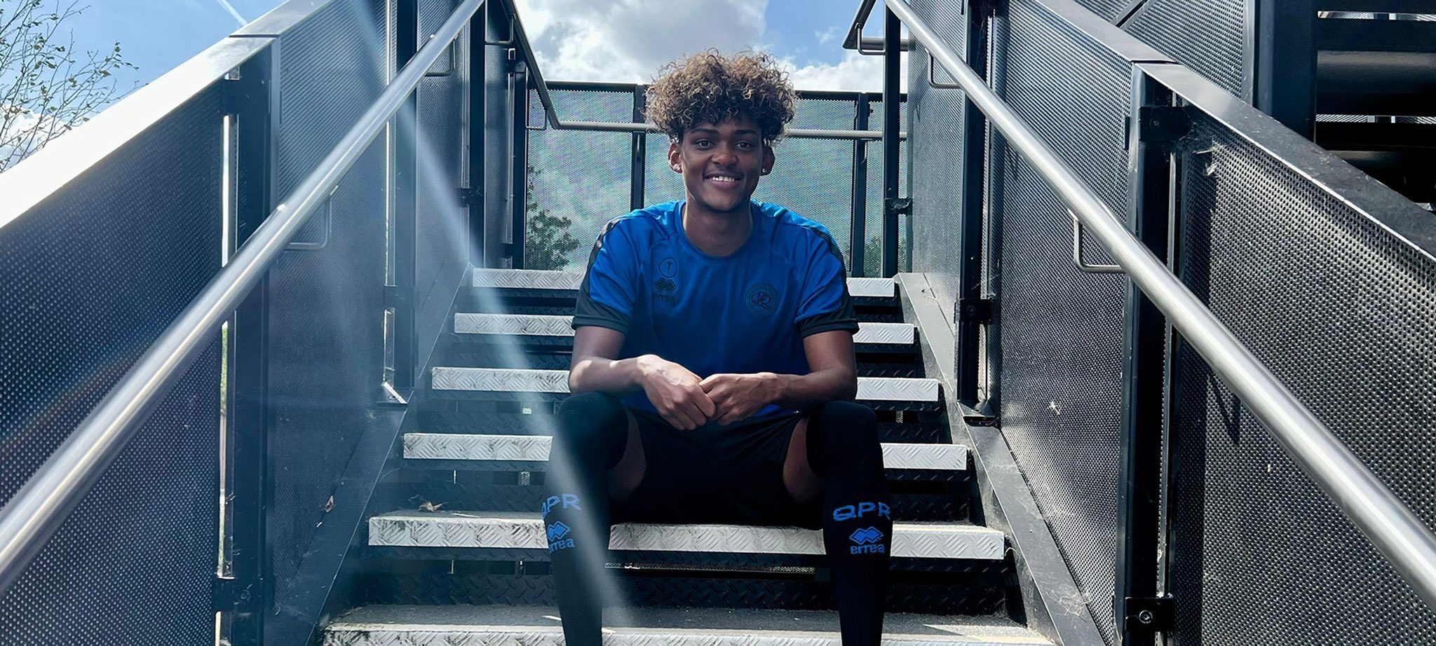 Smith Points Out Two Key Differences Between English & SA Football ...