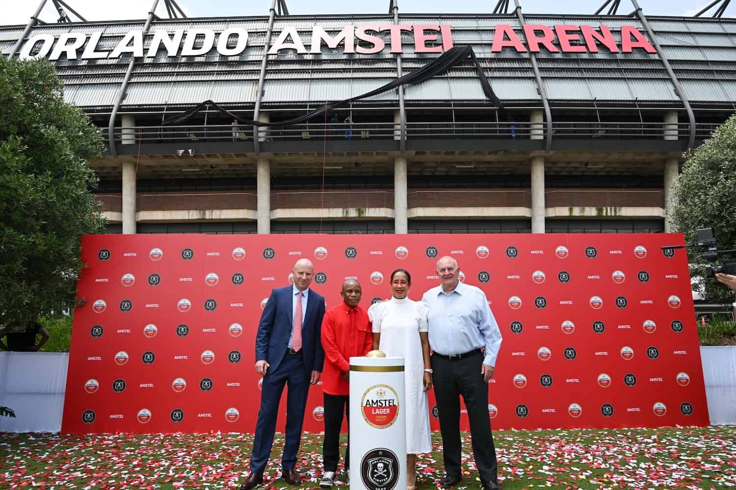 How a hard hat hero spared Pirates’ blushes in stadium unveiling ...